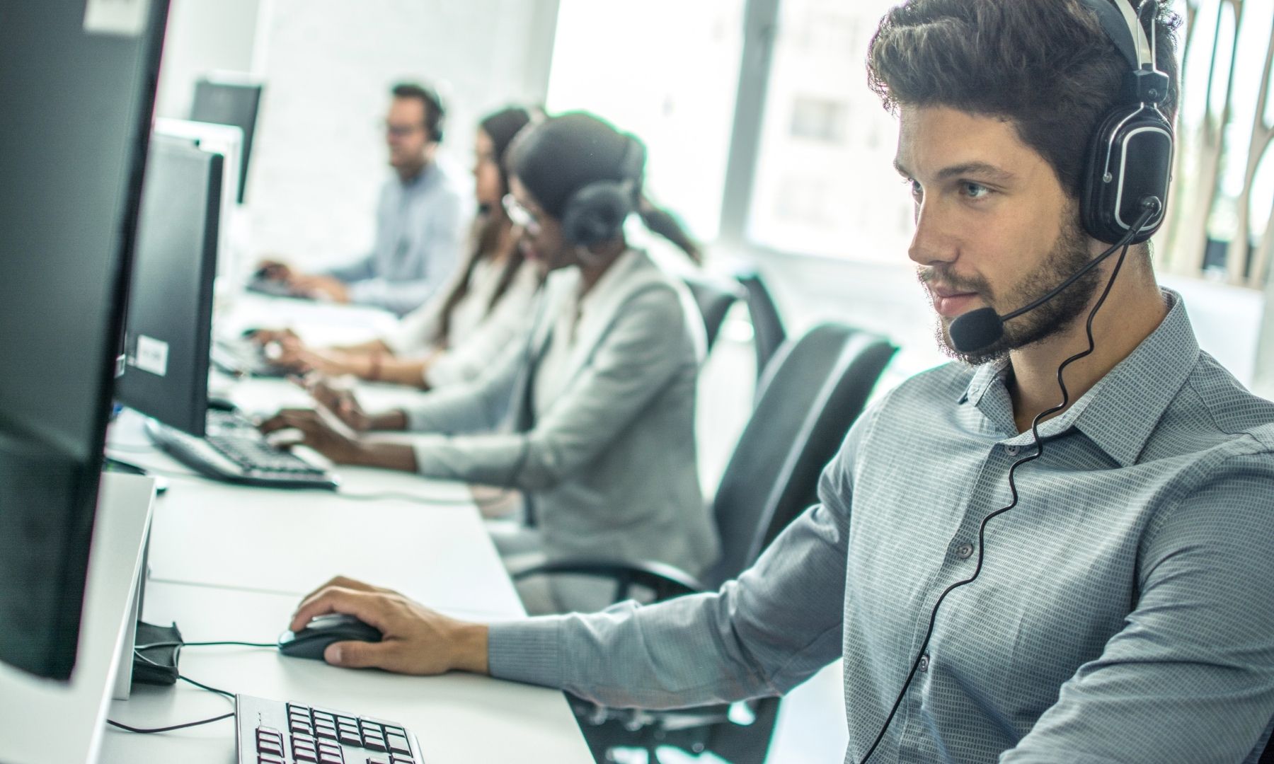 O que é service desk? Tire suas principais dúvidas - NK Informática